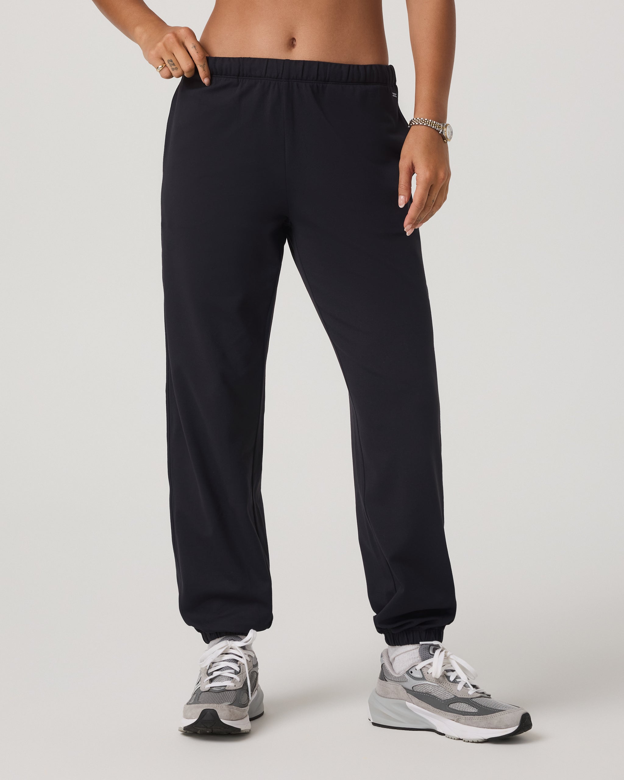 Vuori Halo Modern Sweatpant – Kicks Machine