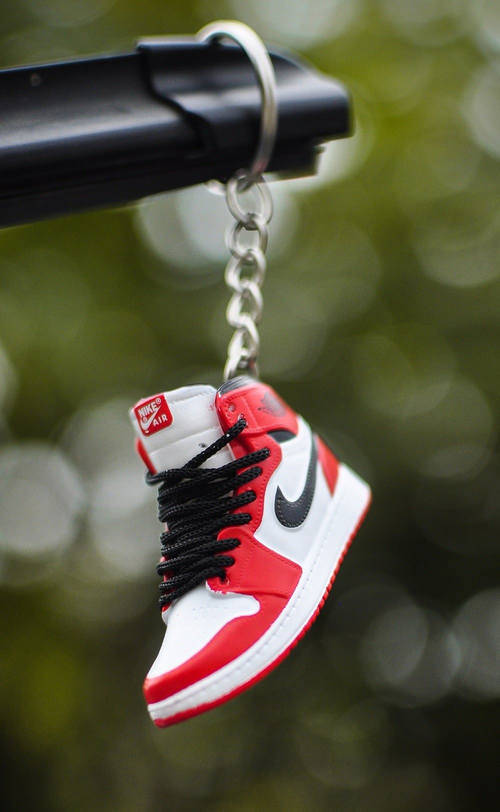 3D Sneaker Keychain AJ1 Chicago – Kicks Machine